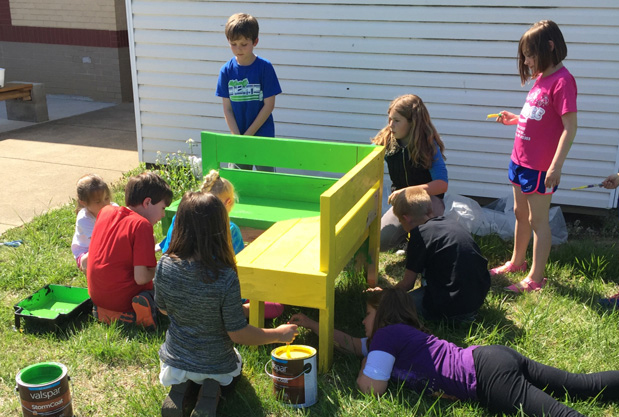 'Buddy Bench' Designed to Help Kids Make New Friends - Owensboro Living